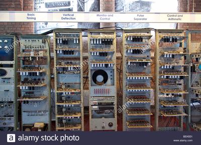 1950 stored program computer by Maurice Wilkes