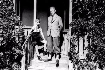 Graebe and his son, Friedrich, Zdolbunov, 1942