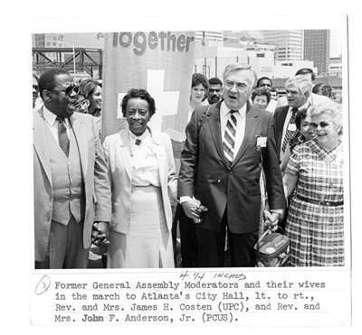 Former General Assembly Moderators and their wives in the march to ...