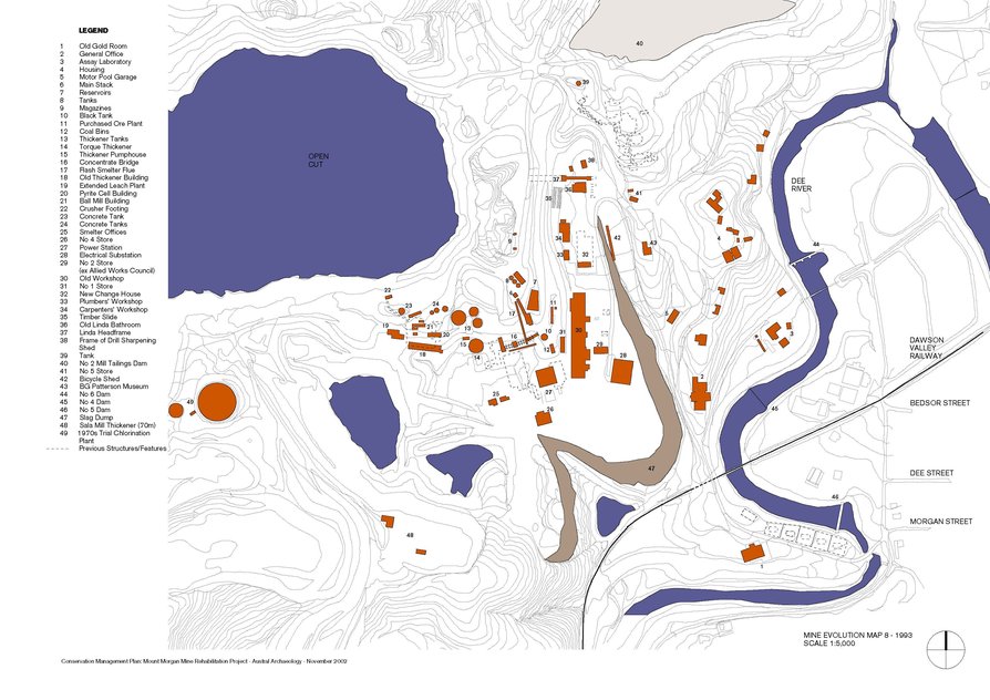Mount Morgan mining operations closed. Surface plant auctioned.