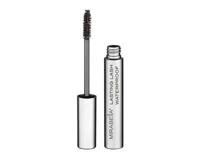 1940 first water proof mascara is invented