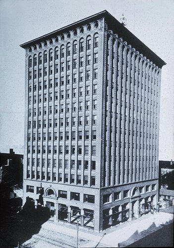 Adler and Sullivan. 1894. Buffalo: Guaranty Building: Ext.: general ...