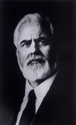 José Antonio del Busto