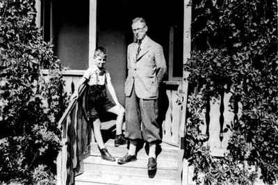 Hermann Graebe an his only son.