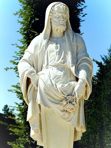 Coyau. (2020, 19 marzo). Teofrasto [Imagen]. Archivo:Teofrasto.jpg ...