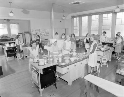 Retrieved from http://seniorsstories.vcn.bc.ca/wp-content/uploads/2014 ...