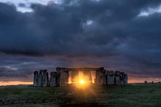 http://stonehengetours.com/stonehenge-sunset-solstice-christmas-tour.htm
