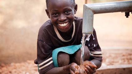 Chapter 18 - Salva and the rest of the men finish construction on the ...