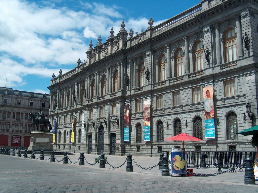 La antigua Secretaría de Comunicaciones y Obras Públicas. Lugar: Ciudad ...