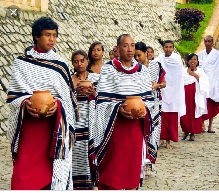 This a picture of Merina people