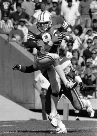 1985 - Trevor Molini continues the streak of First Team All-WAC Tight ...