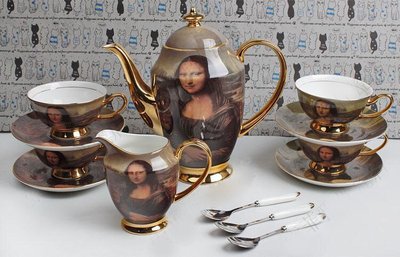 The overabundance Mona Lisa's image in merchandise and popular culture ...