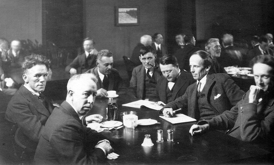 Pictured above are the originial members of the Group of Seven.