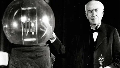 Thomas Alva Edison a inventar la primera bombilla en 1879. Gracias al ...