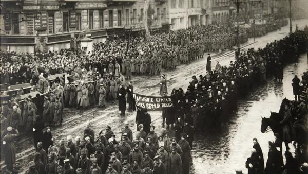 March Revolution-3/8/1917~11/7/1917 (Russia)