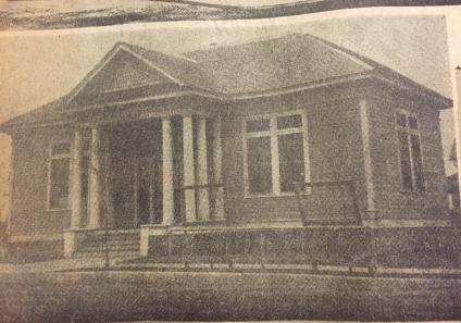 1903 -The original main library of Midland.
