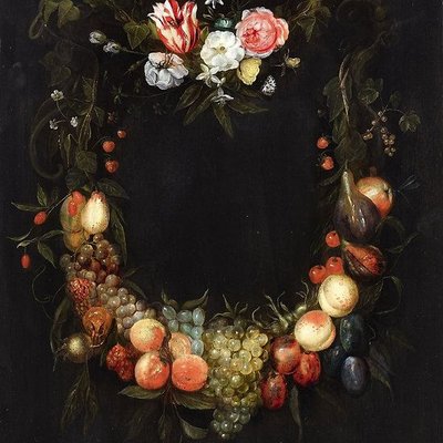 Design Style: Fruits, blossoms and leaves were woven into garlands to ...