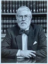 Thomas Cavalier-Smith (1998)