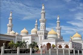One characteristic of Islamic Art is the absence of human form. The ...
