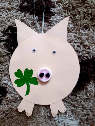 CSODÁLJÁTOK MEG EZEKET A GYÖNYÖRŰ MUNKÁKAT!