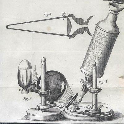 Robert Hooke's drawing of the microscope he used, taken from his book ...