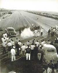 Drag racing at Santa Anna
