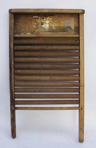 a wash boardis the earlyes for of simple machine to wash clothes