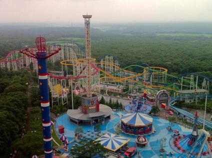 In the 1920's there was anywhere between 1500 and 2000 roller coasters ...