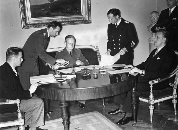 https://en.wikipedia.org/wiki/German%E2%80%93Latvian_Non-Aggression_Pact