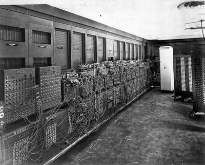 (1945) La ENIAC